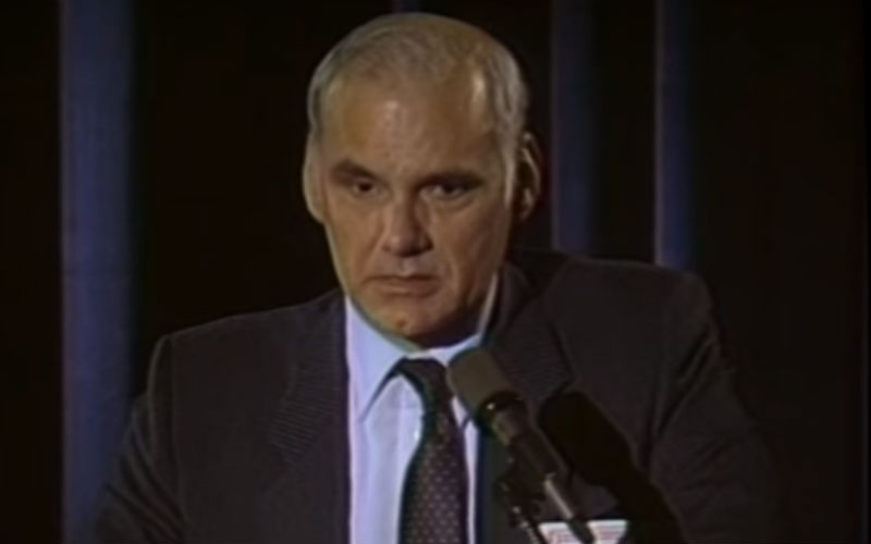 Internet pioneer Dr Larry Roberts dies aged 81