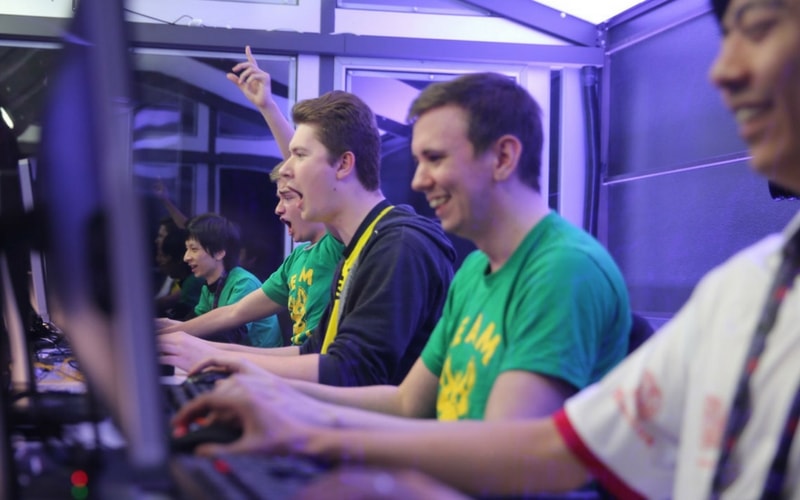 Pro gamers now earning more than top athletes